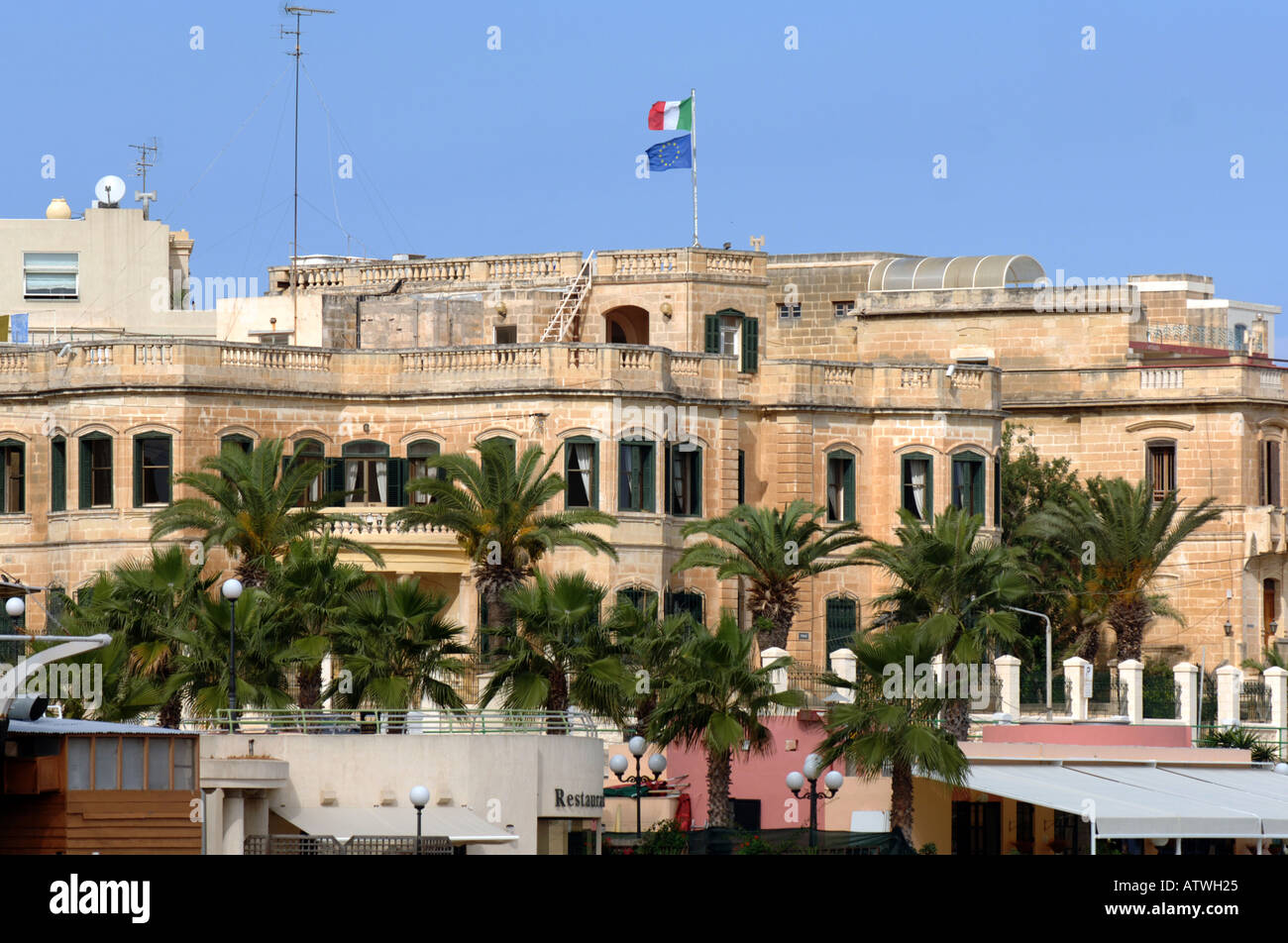 Italy diplomat horizontal exterior full hi-res stock photography and ...