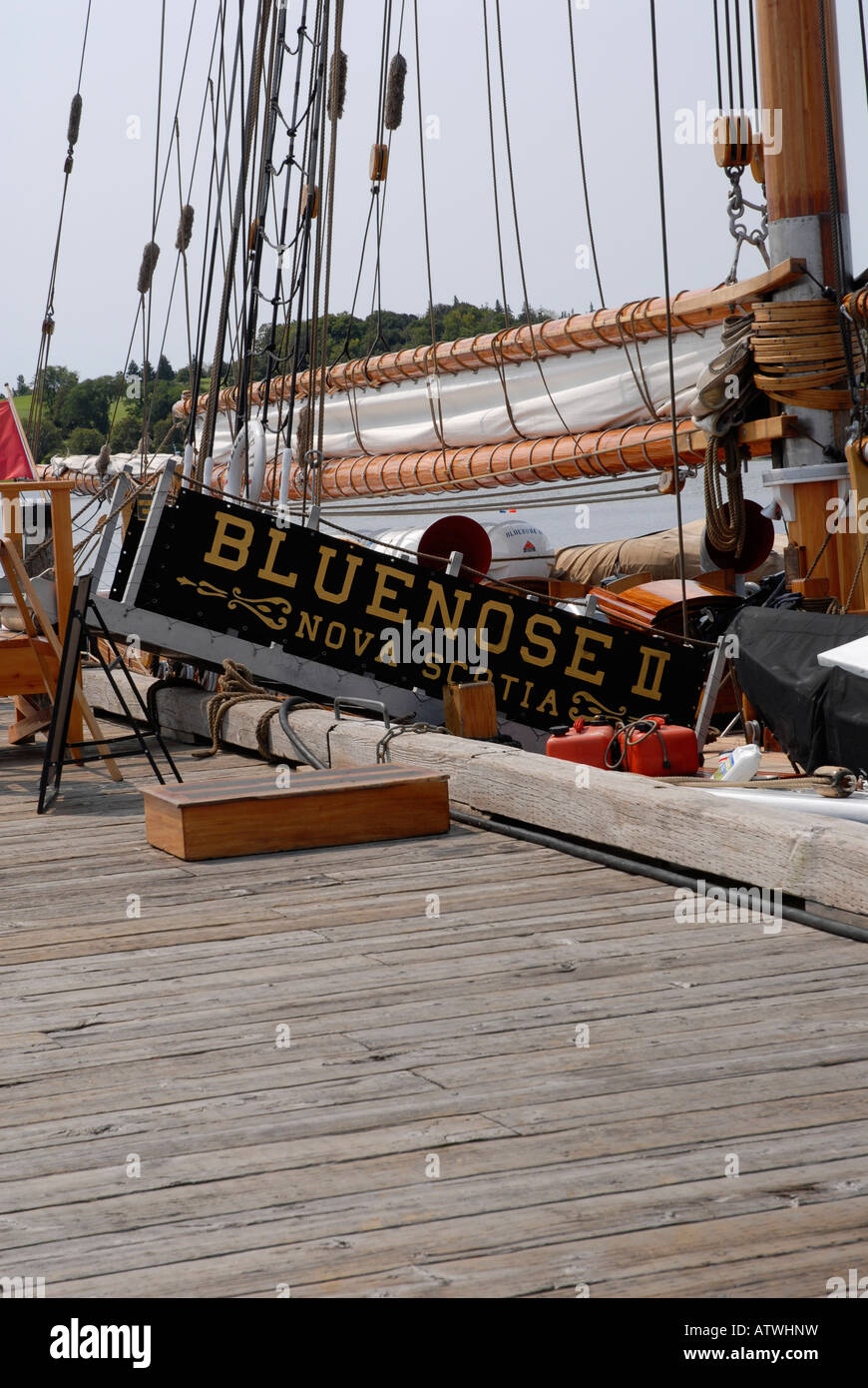 Bluenose schooner hi-res stock photography and images - Alamy