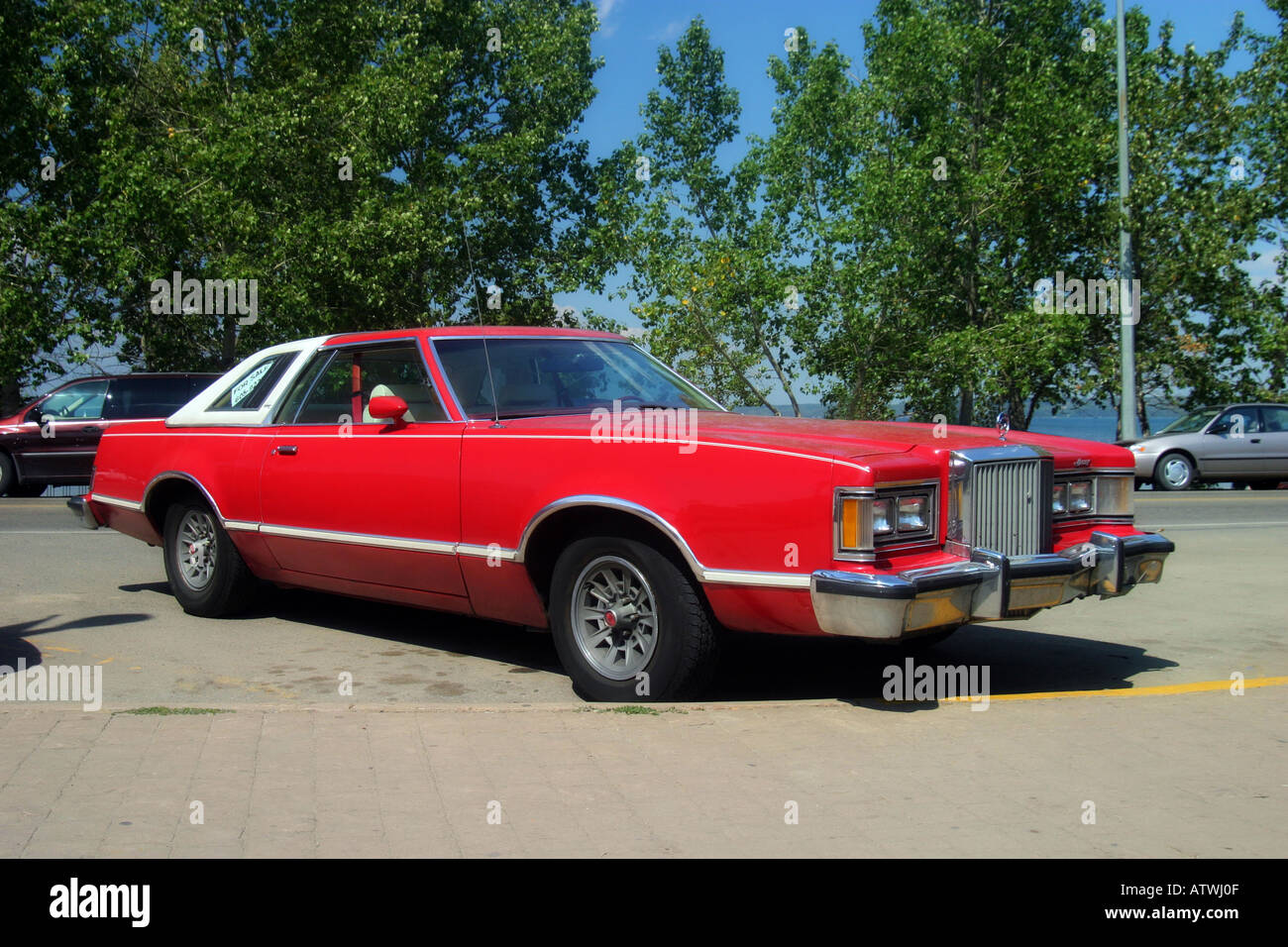 Limousine hi-res stock photography and images - Alamy