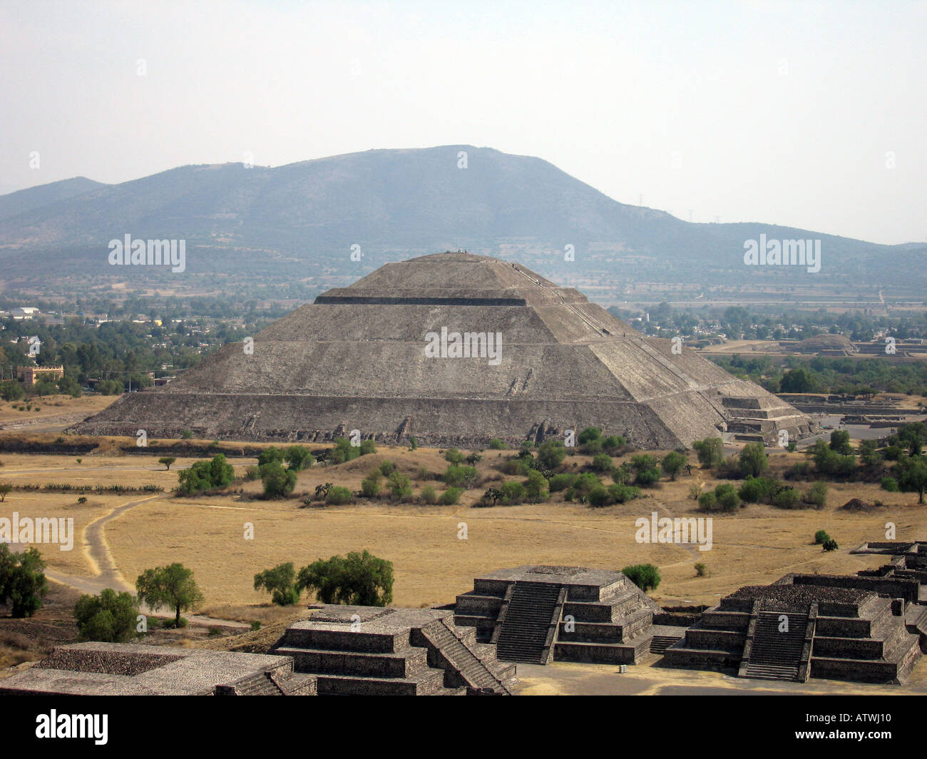 Teotihuacan Sun Pyramid Stock Photo - Alamy