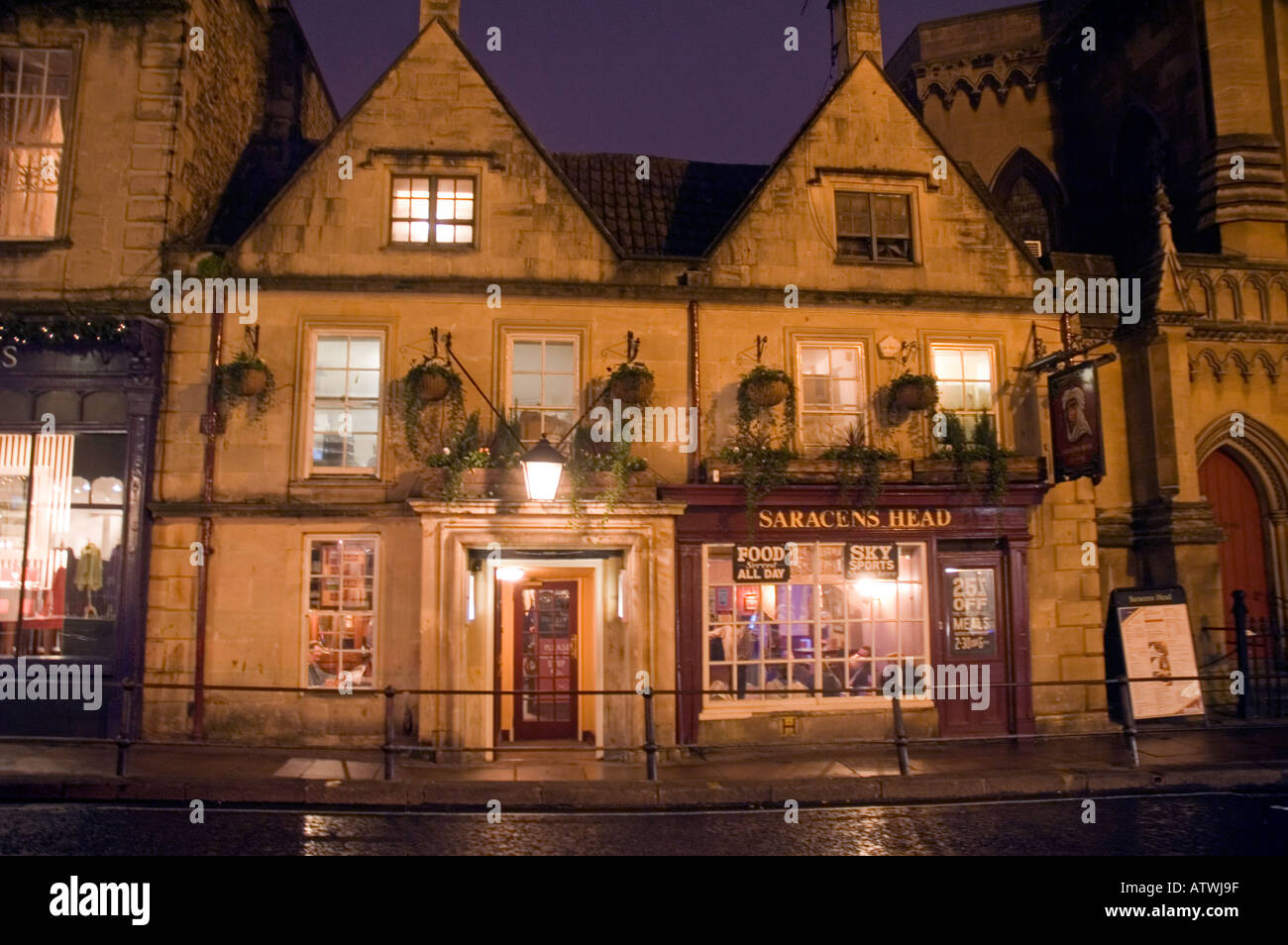 Ale house bath hi-res stock photography and images - Alamy