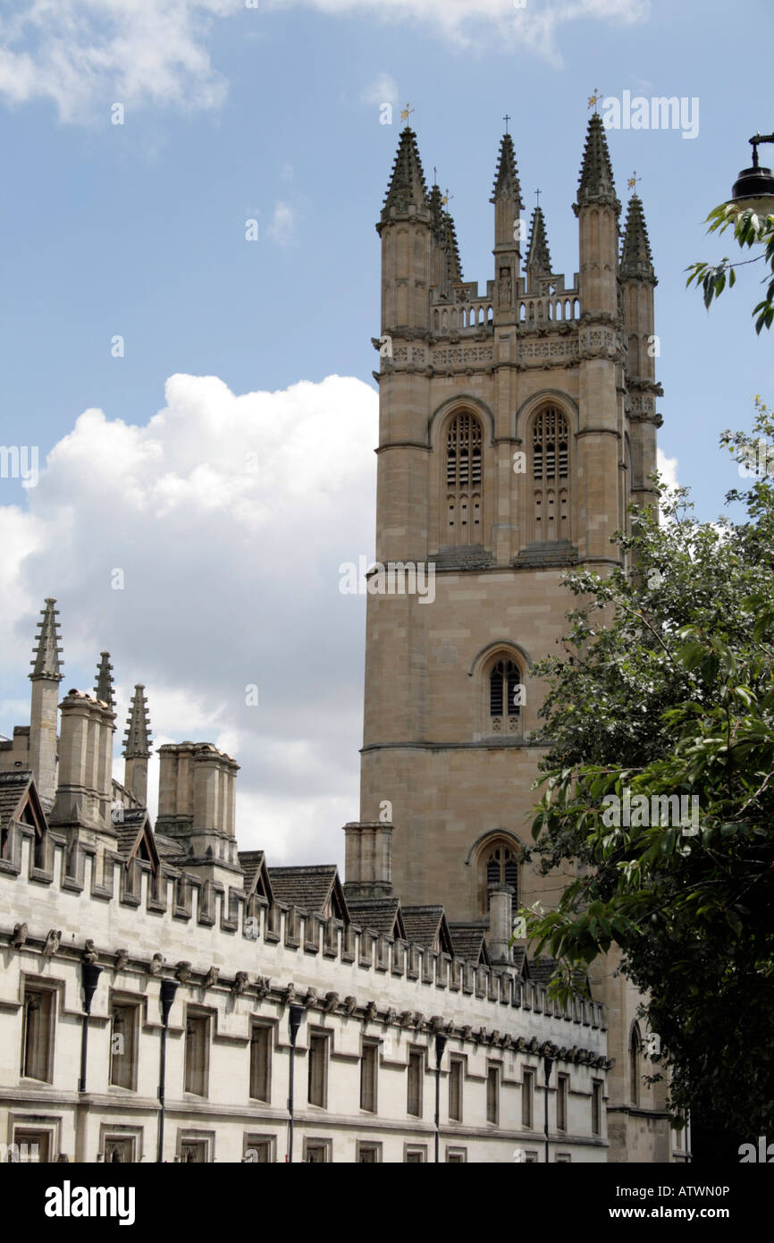 Historic Magdalen College Tower Oxford against a summer sky Stock Photo ...