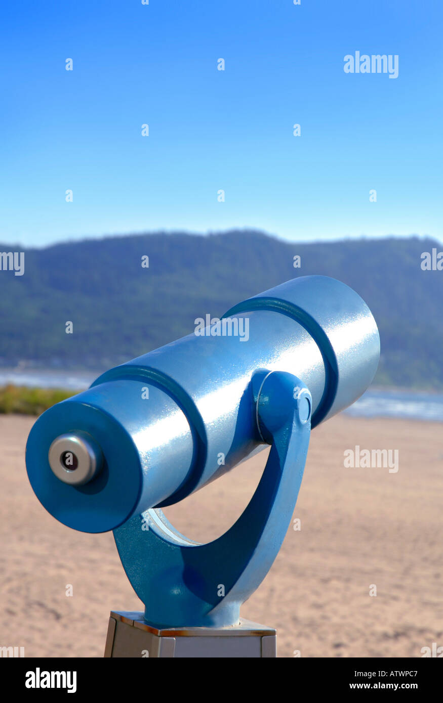 Travel objects on blue hi-res stock photography and images - Alamy