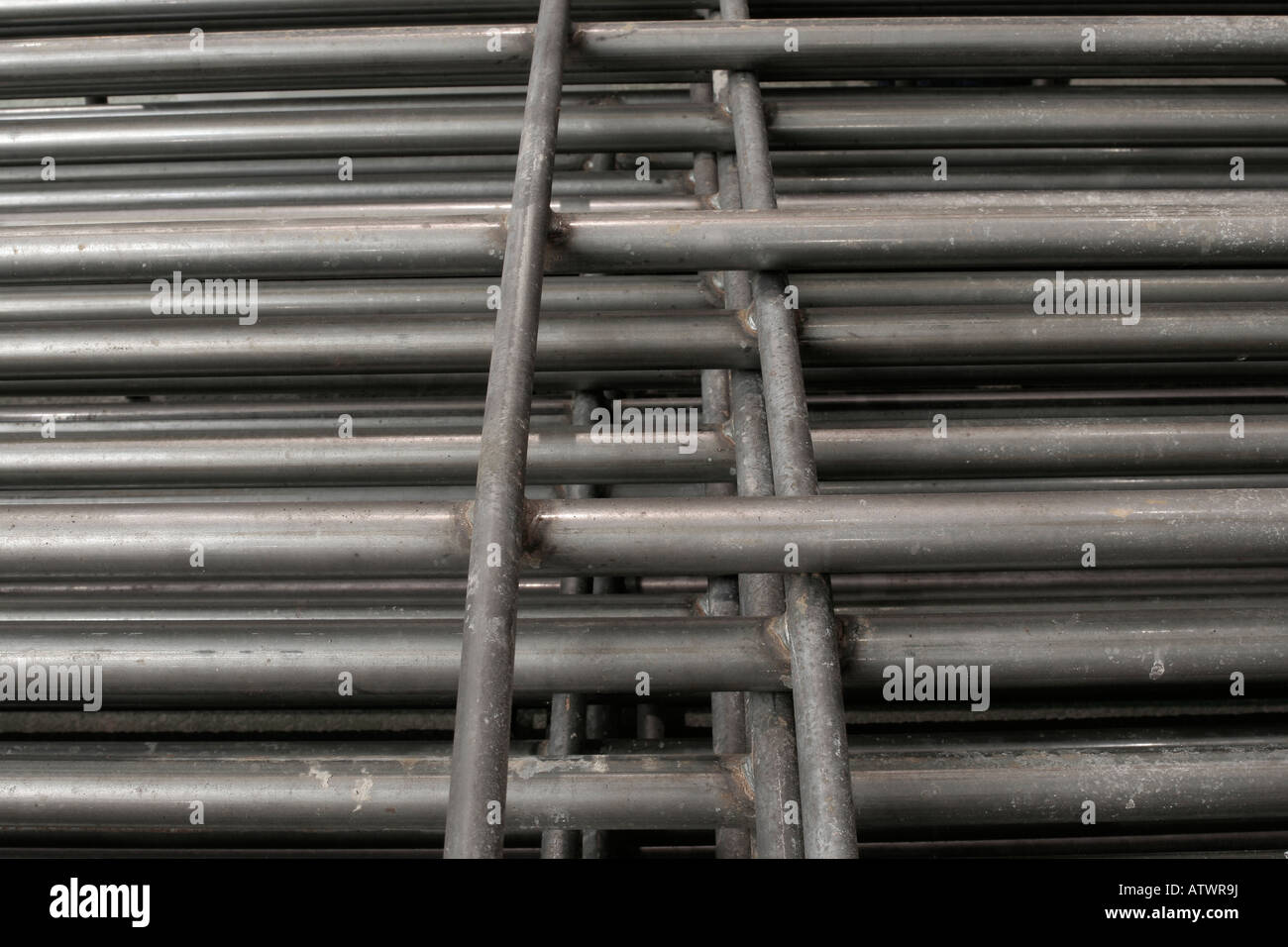 Steel tubing hi-res stock photography and images - Alamy