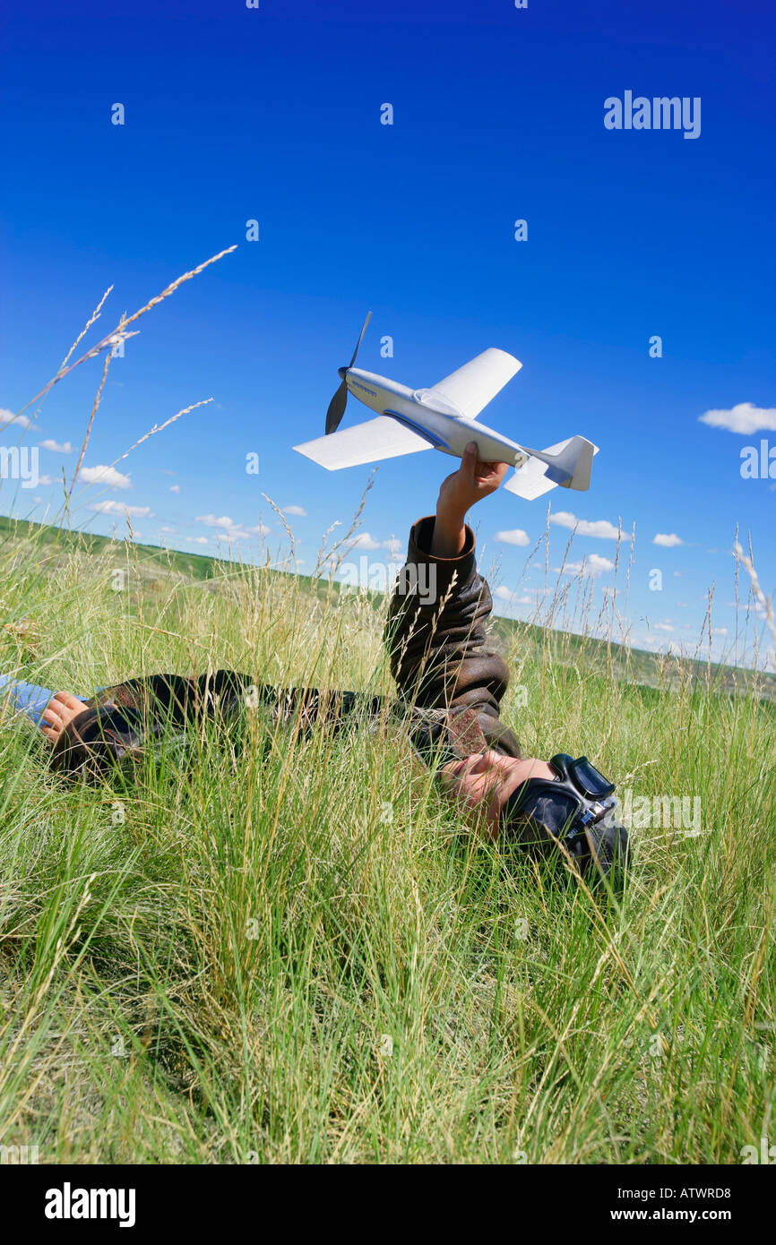 Children field model plane hi-res stock photography and images - Alamy