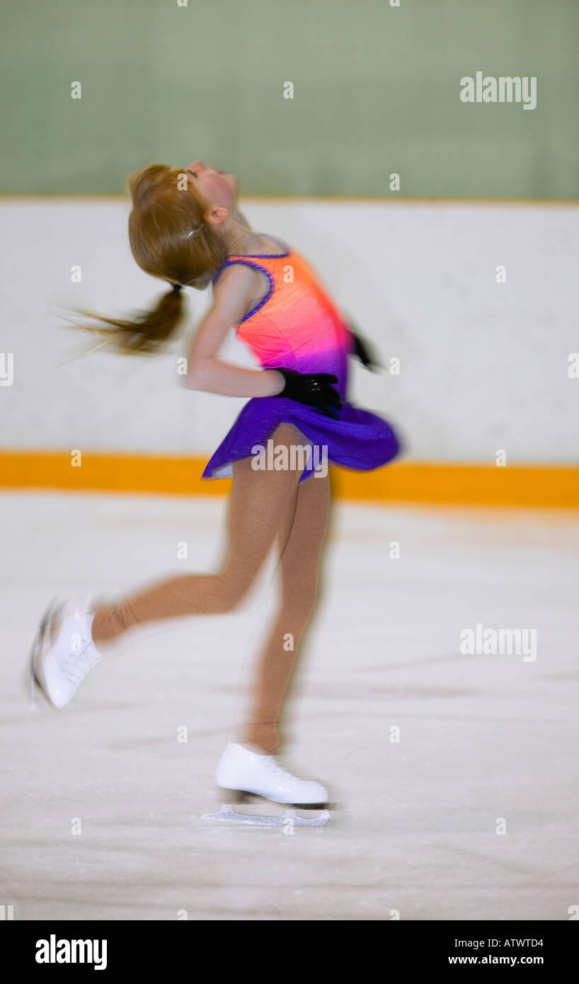 Figure skating jump hi-res stock photography and images - Alamy