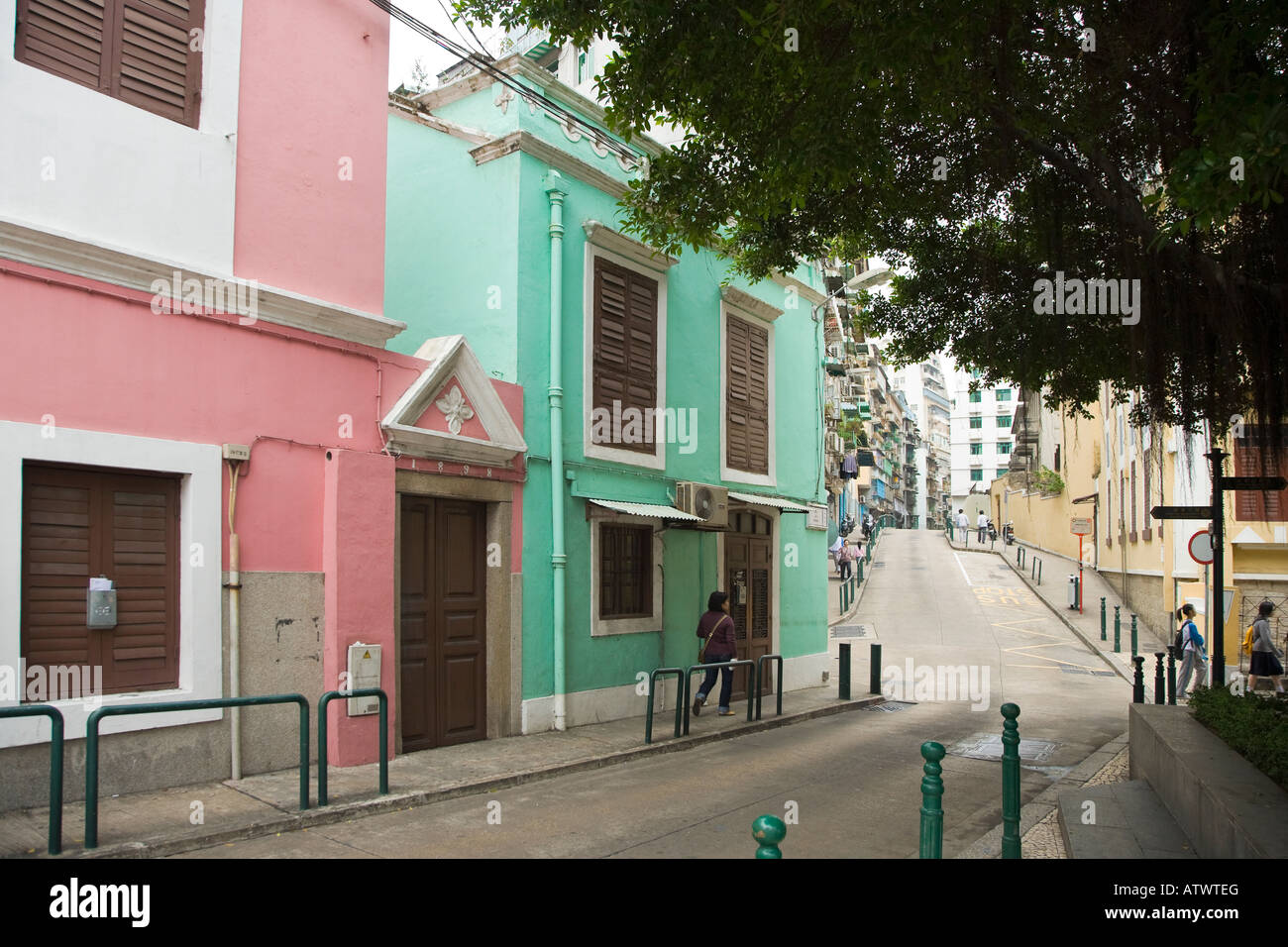 Calcada do Teatro Old City of Macau China Stock Photo - Alamy