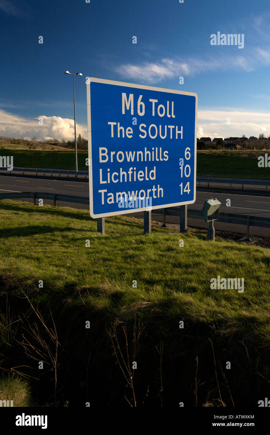 Empty of traffic motorway birmingham northern relief hi-res stock ...