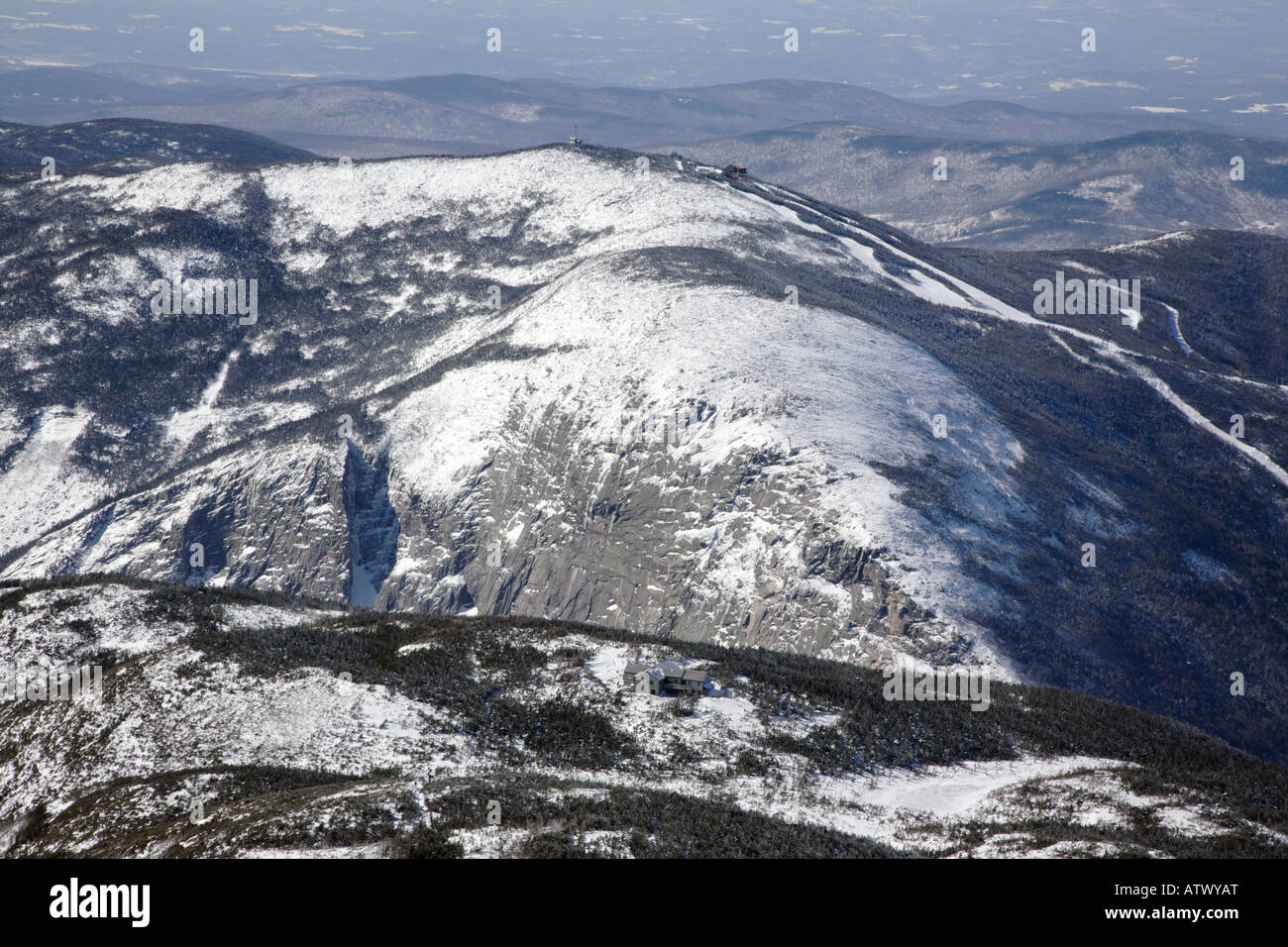 Greenleaf Hut during the winter months from Greenleaf Trail Cannon ...