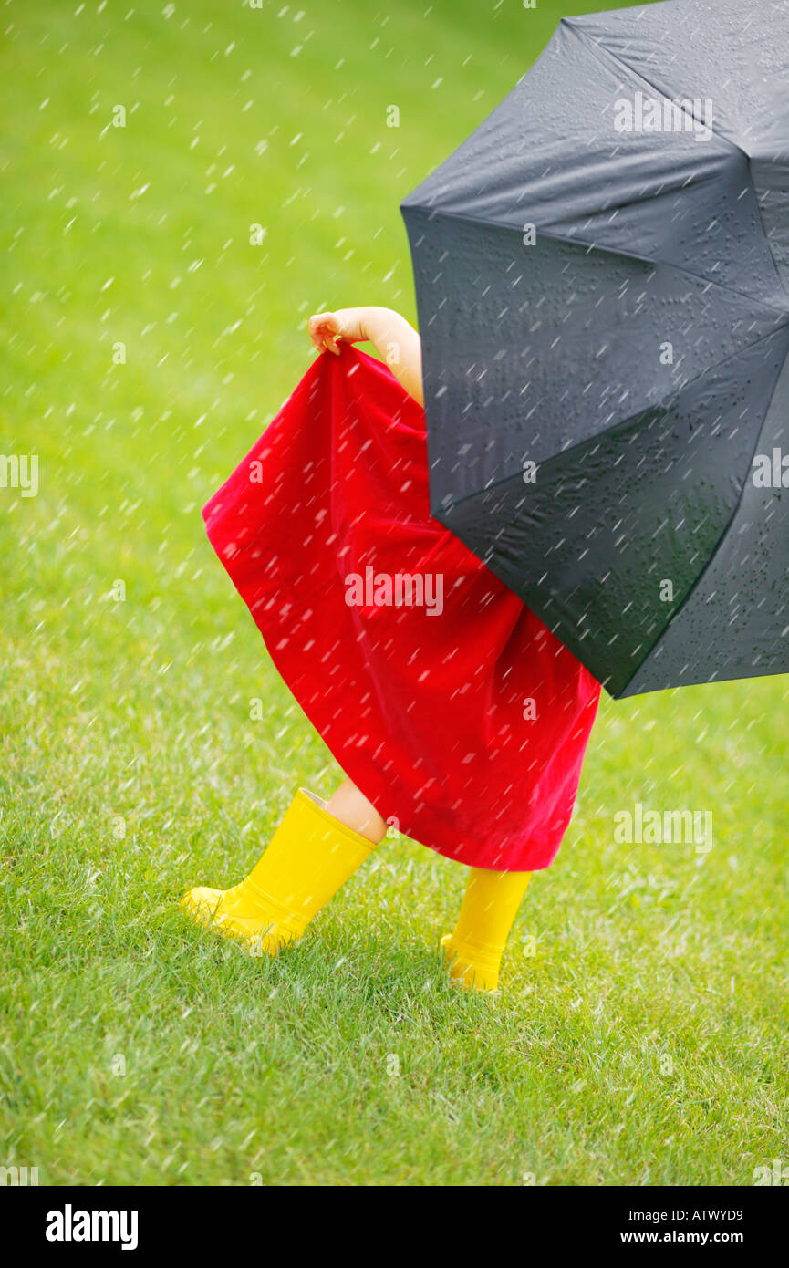 Children frolicking hi-res stock photography and images - Alamy