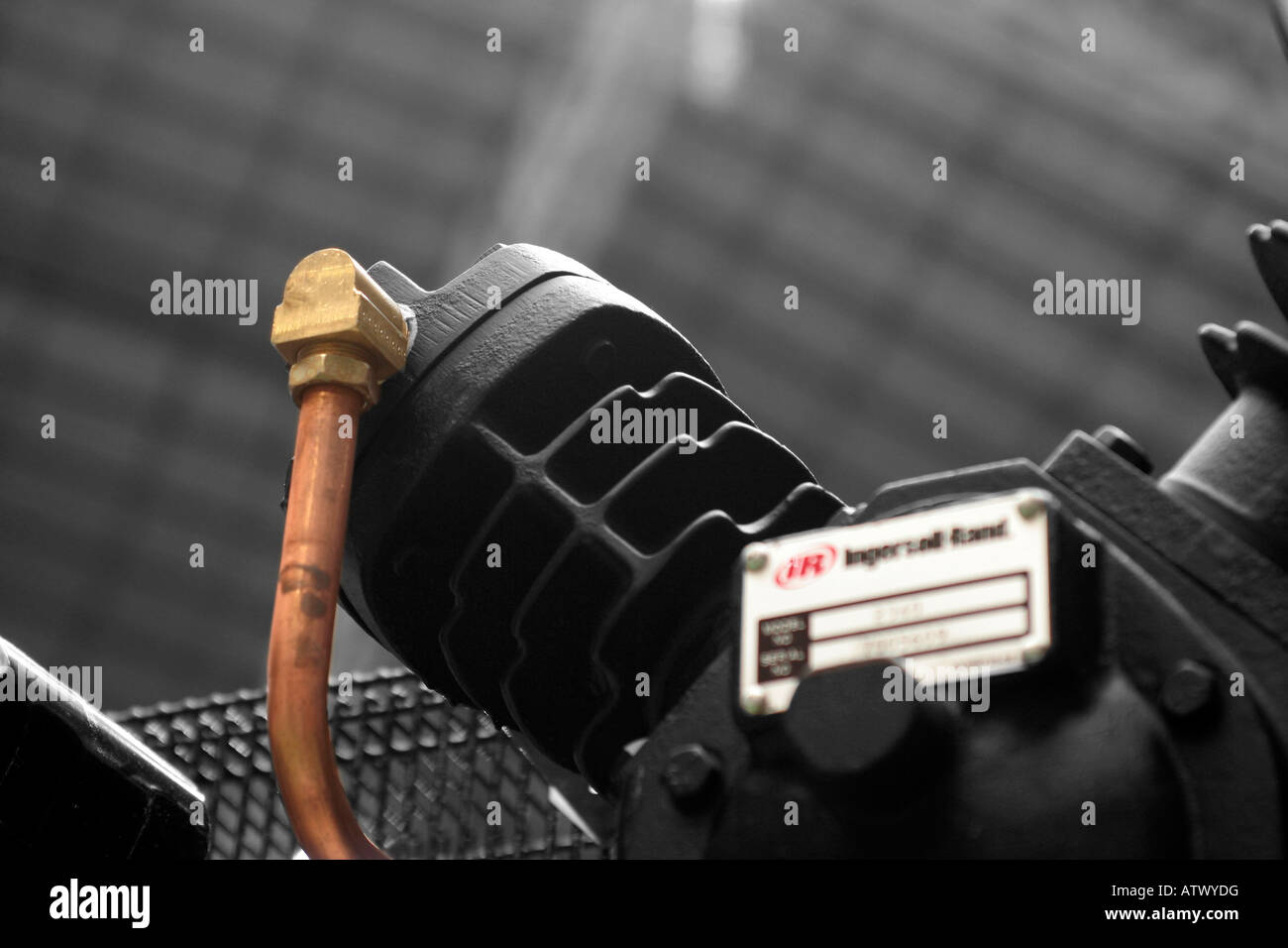 Pneumatic cylinder hi-res stock photography and images - Alamy