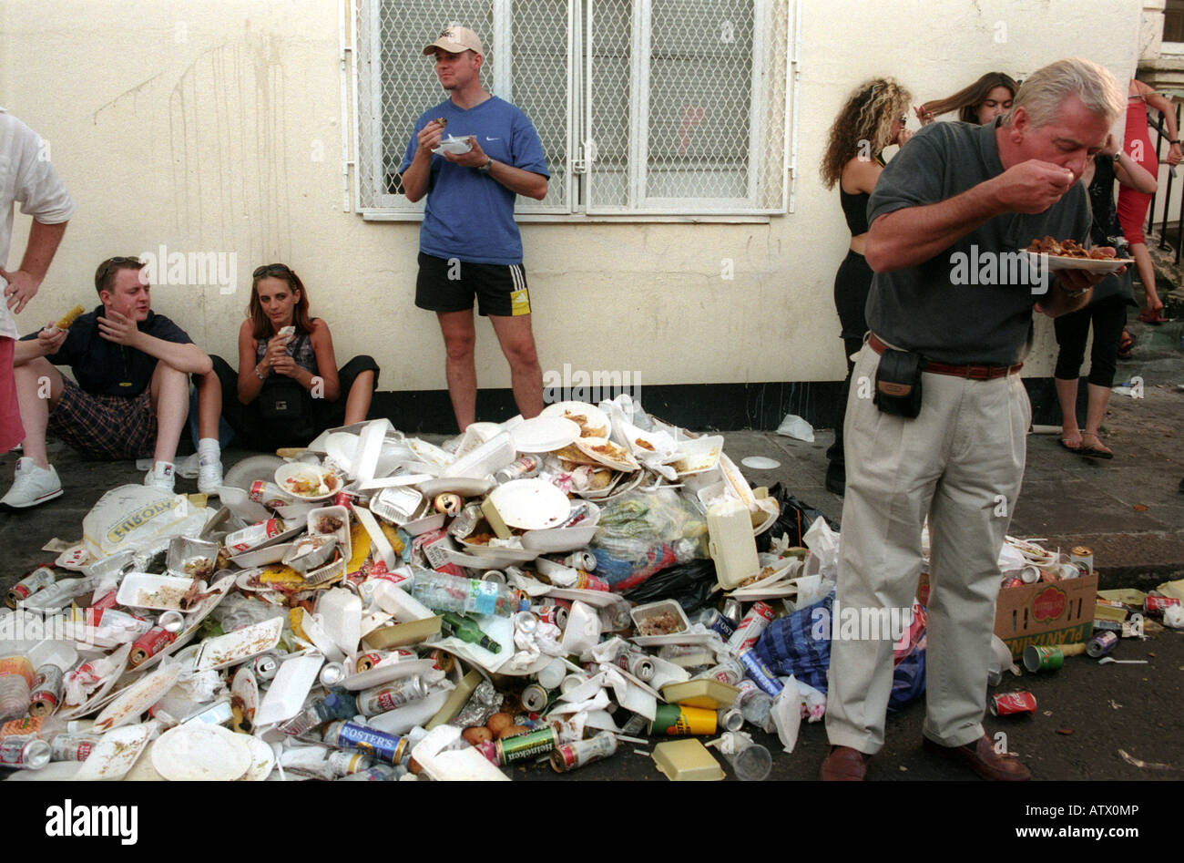 Eating rubbish garbage hi-res stock photography and images - Alamy