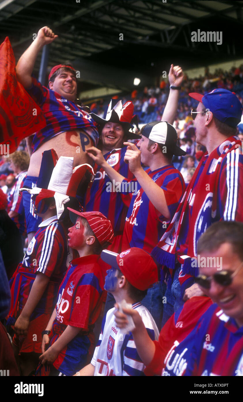 Fat football fans hi-res stock photography and images - Alamy