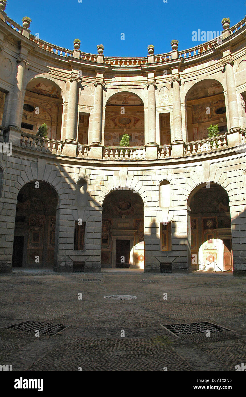 Palazzo farnese courtyard hi-res stock photography and images - Alamy