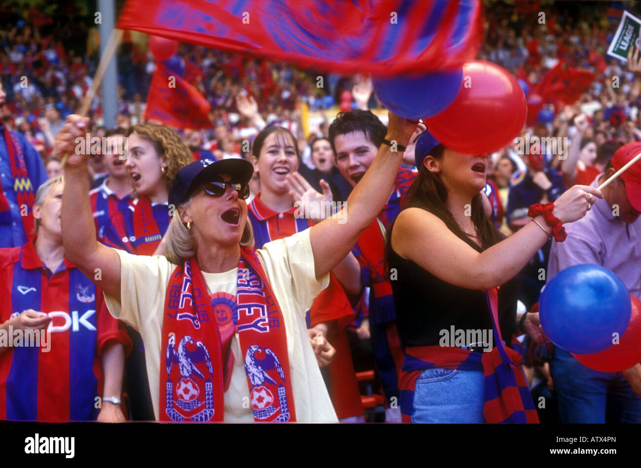 Football fans at football match in Wembley stadium Stock Photo - Alamy