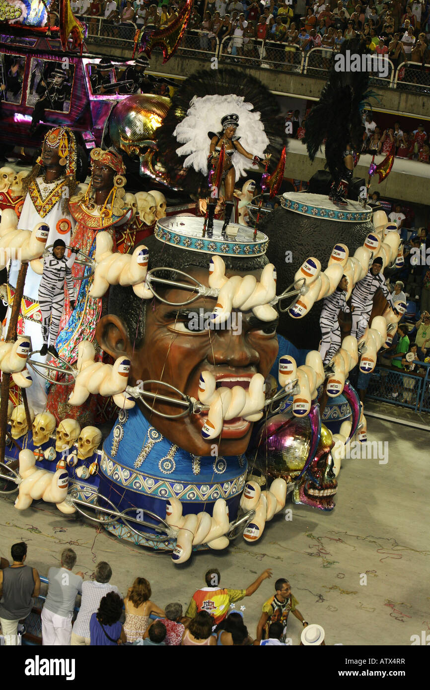 Details of float and amazing costumes of exhibitors and dancers on ...
