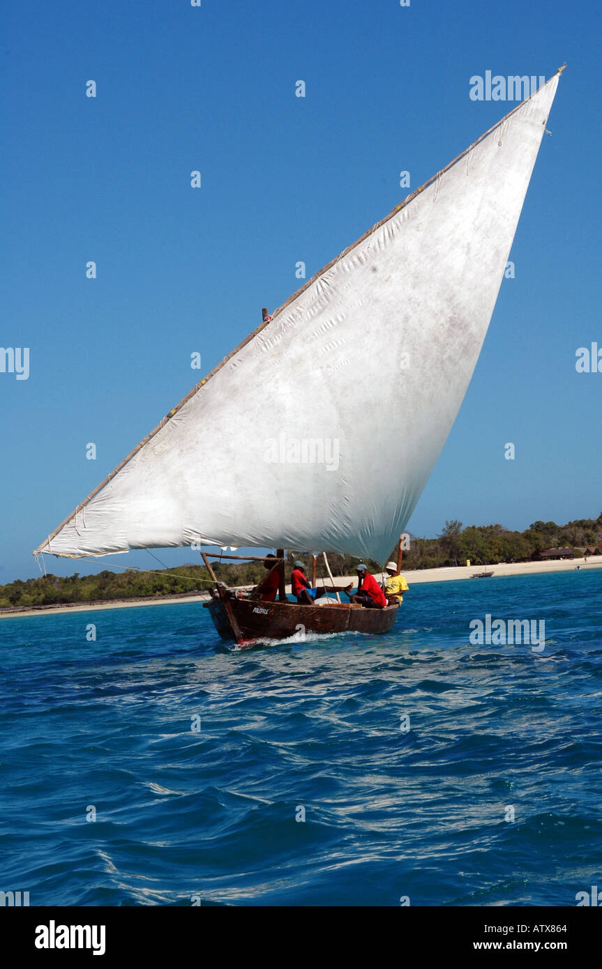 A traditional Zanzibar sailing ship Stock Photo - Alamy