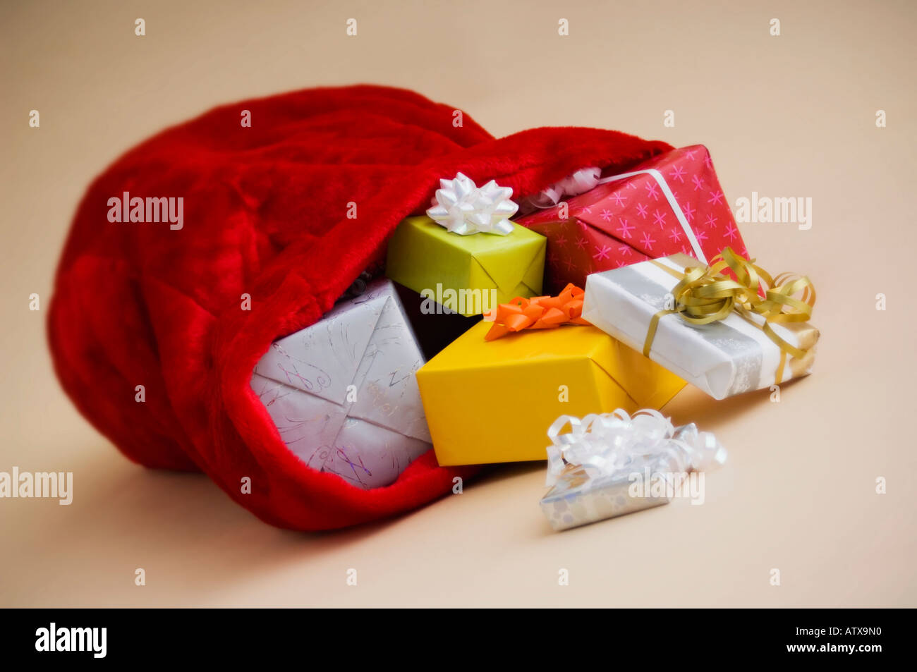 Overflowing festivities hi-res stock photography and images - Alamy