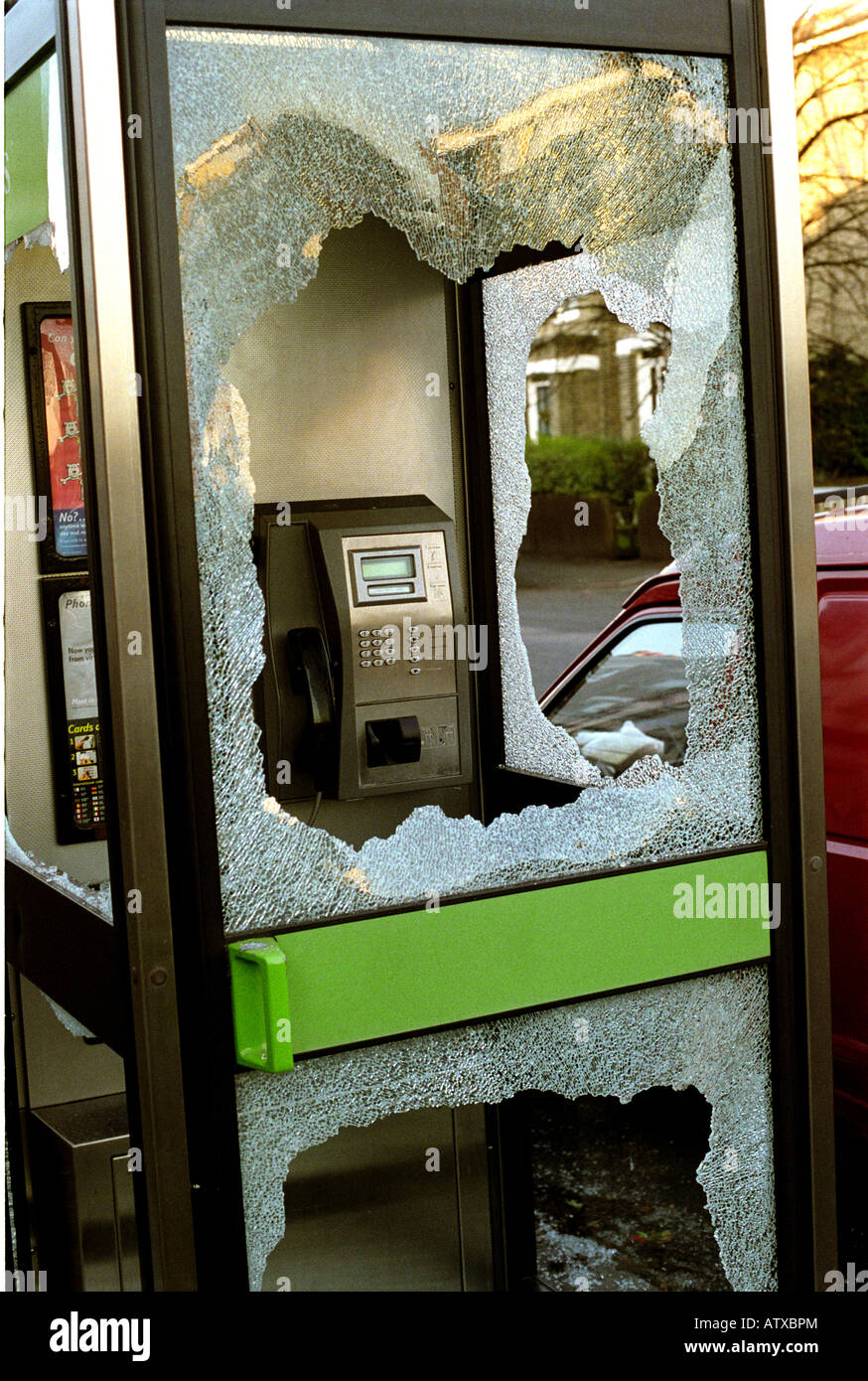 Broken phone box london hi-res stock photography and images - Alamy