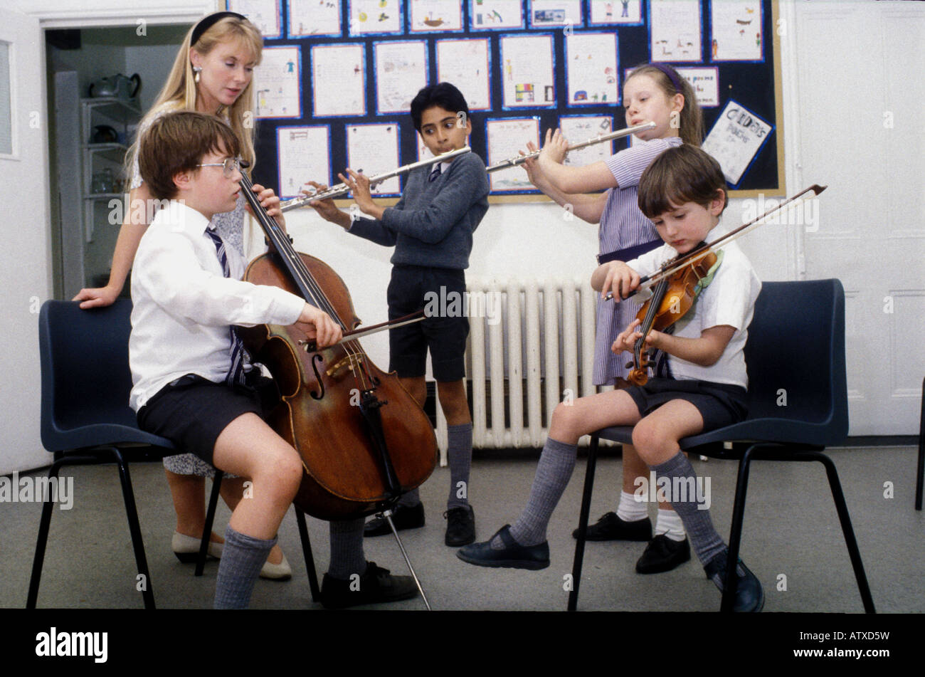 School library primary children uk High Resolution Stock Photography ...
