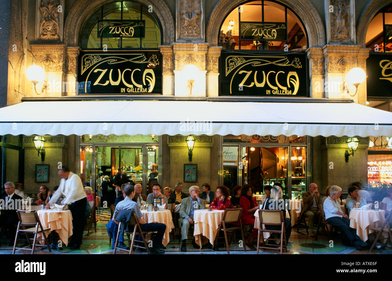 Bar La Zucca Vittorio Emanuele Milano Italy Stock Photo - Alamy