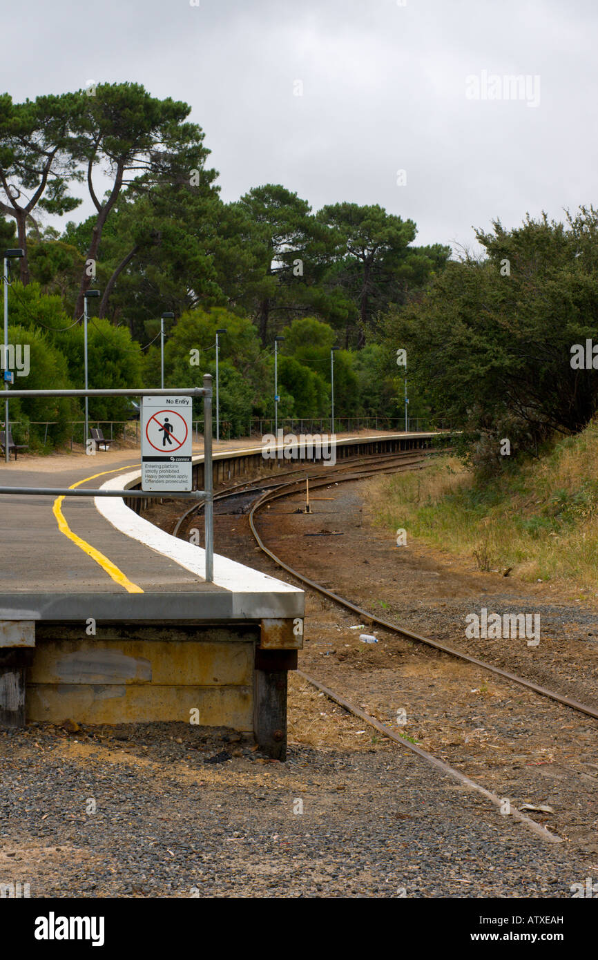 End of Train station platform Stock Photo - Alamy