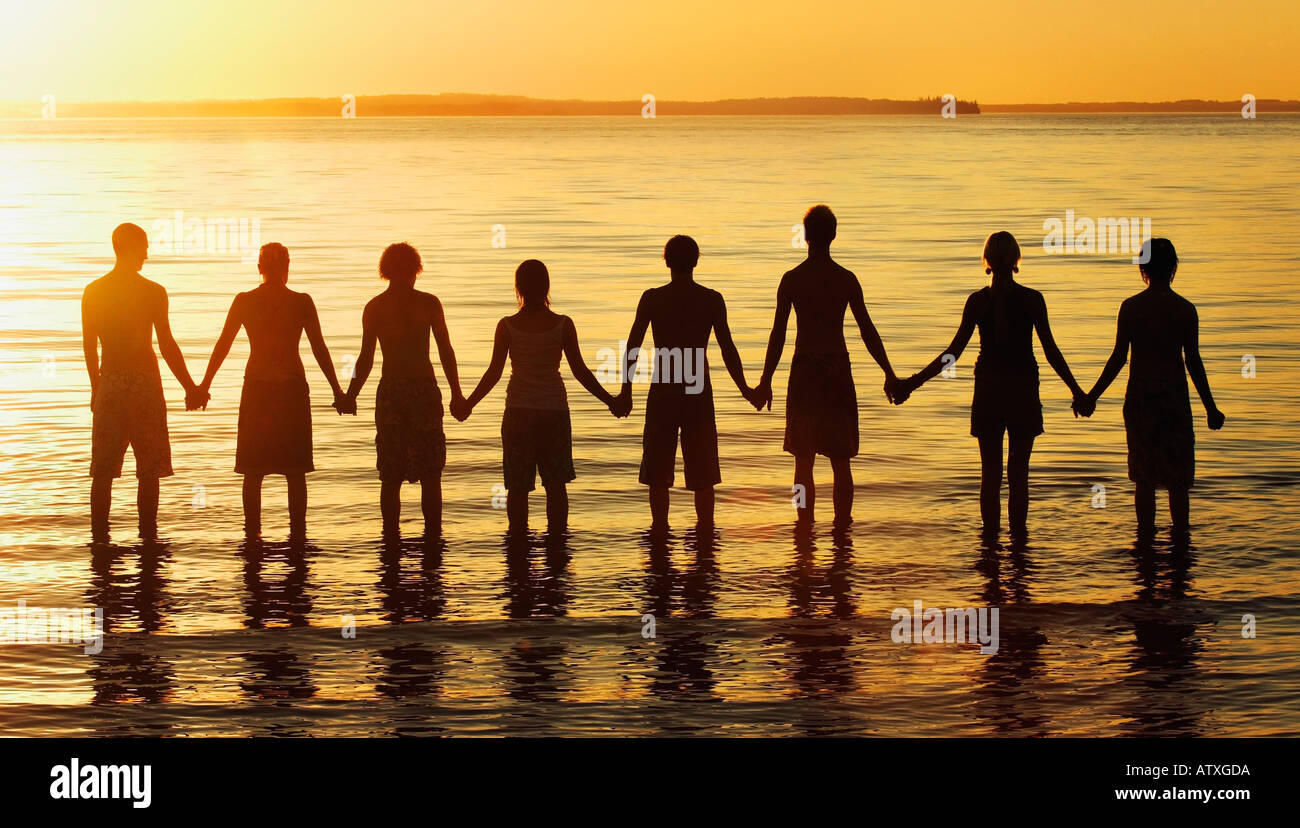 Bond groups hi-res stock photography and images - Alamy