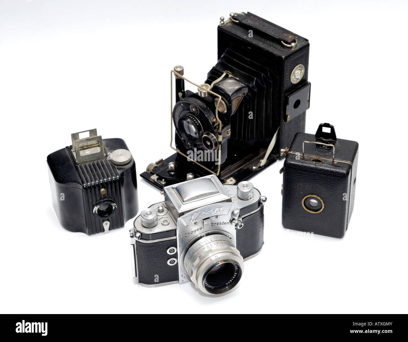 Collection of old cameras Stock Photo - Alamy