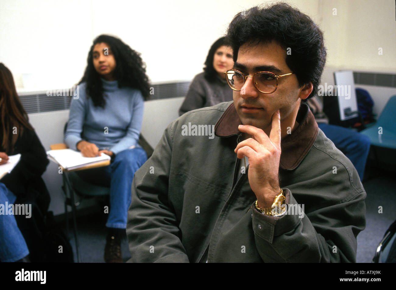 mature students at University in tutorial group Stock Photo - Alamy