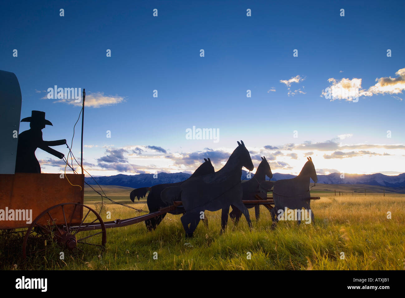 Chuck wagon and team Stock Photo - Alamy