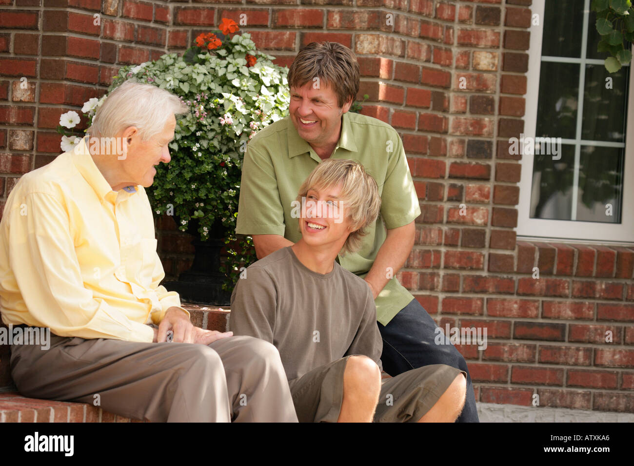 A senior sharing wisdom Stock Photo - Alamy