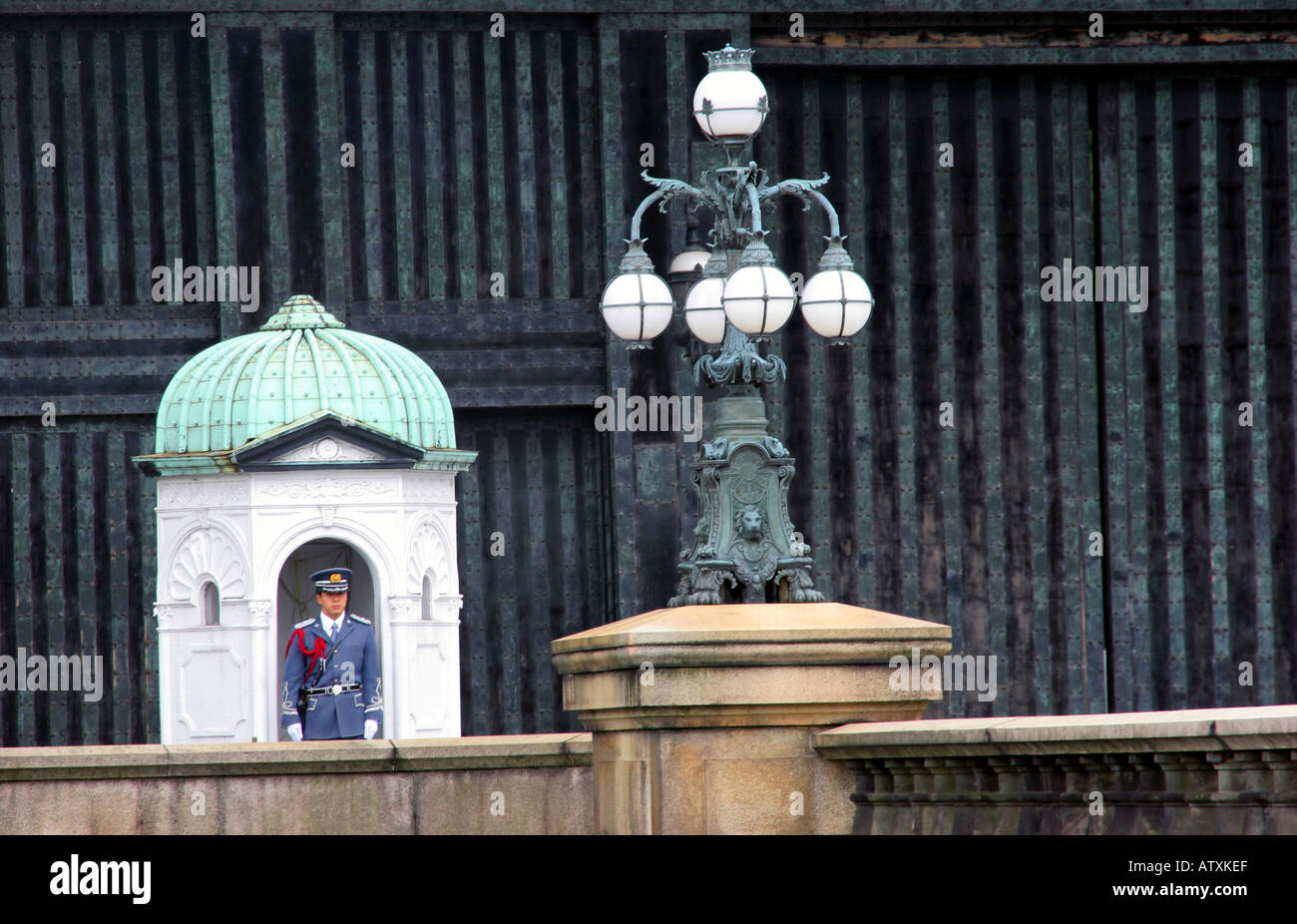 Nijubashi gate imperial palace hi-res stock photography and images - Alamy