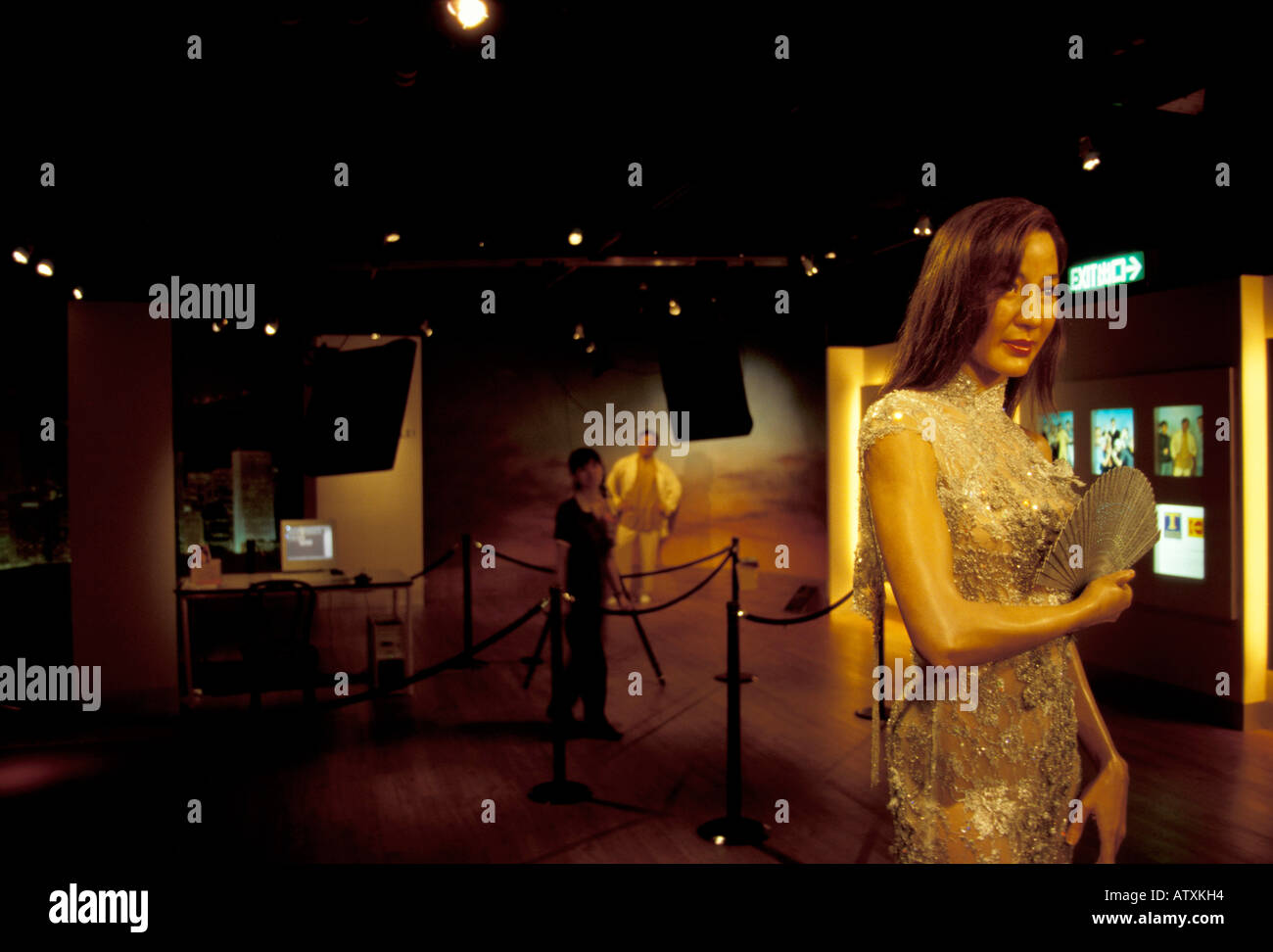 Michelle Yeoh statue Madame Tussaud s Wax Museum Victoria Peak Hong ...