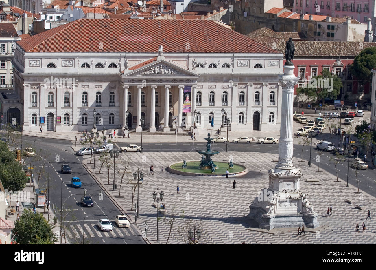 Buildings overlooking rua augusta hi-res stock photography and images ...