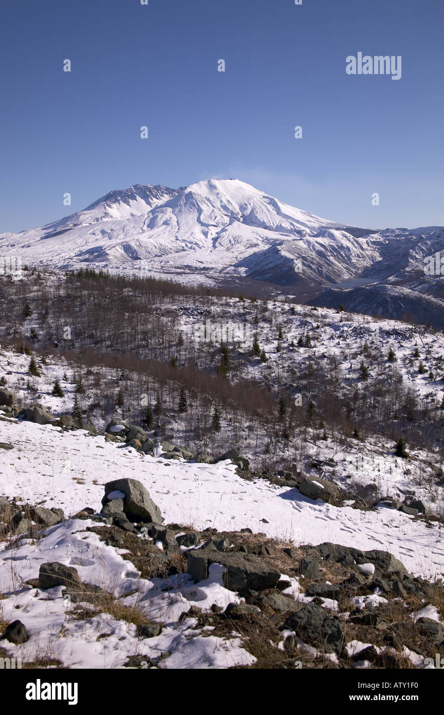 Mount St Helens winter Castle Lake viewpoint Cowlitz County Washington ...