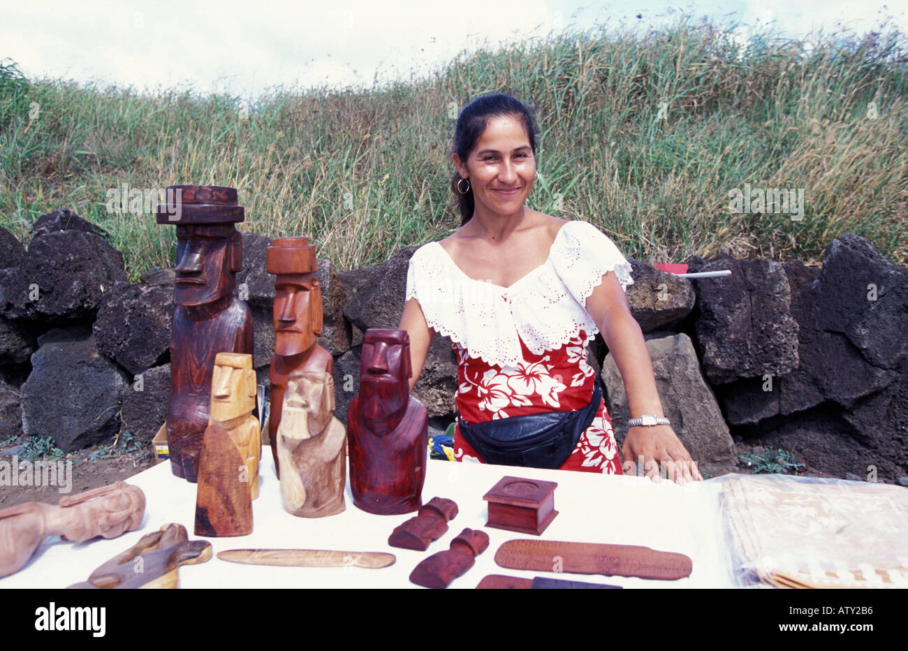 Pacific island natives hi-res stock photography and images - Alamy
