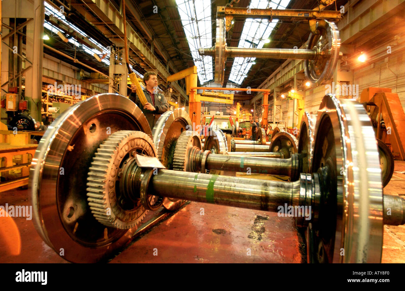 Running repairs hi-res stock photography and images - Alamy