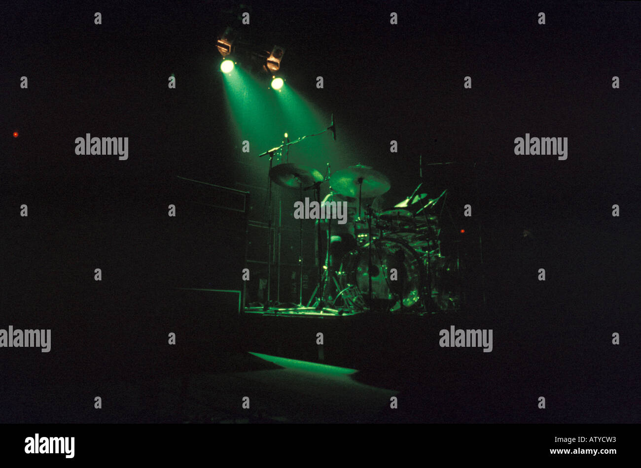 Rock band hi-res stock photography and images - Alamy