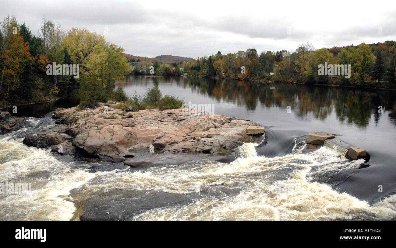 Geography travel canada trekking hi-res stock photography and images ...