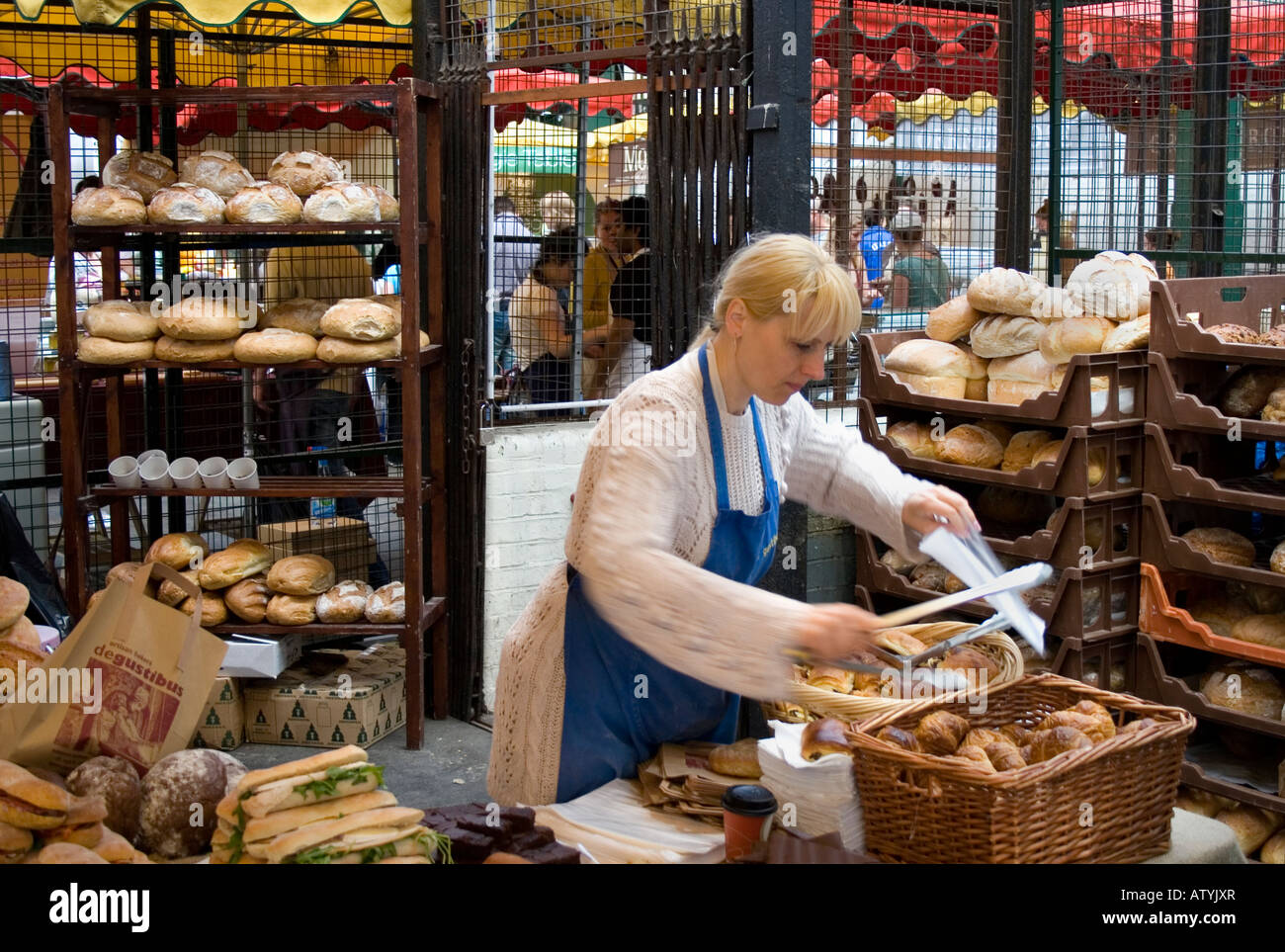 London bakery hi-res stock photography and images - Alamy