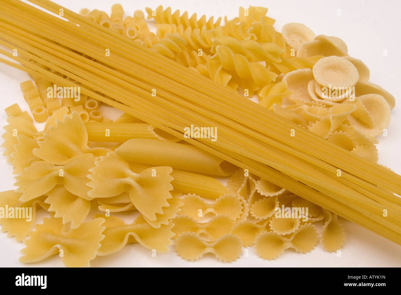 Dried pasta shapes macaroni spaghetti hi-res stock photography and ...