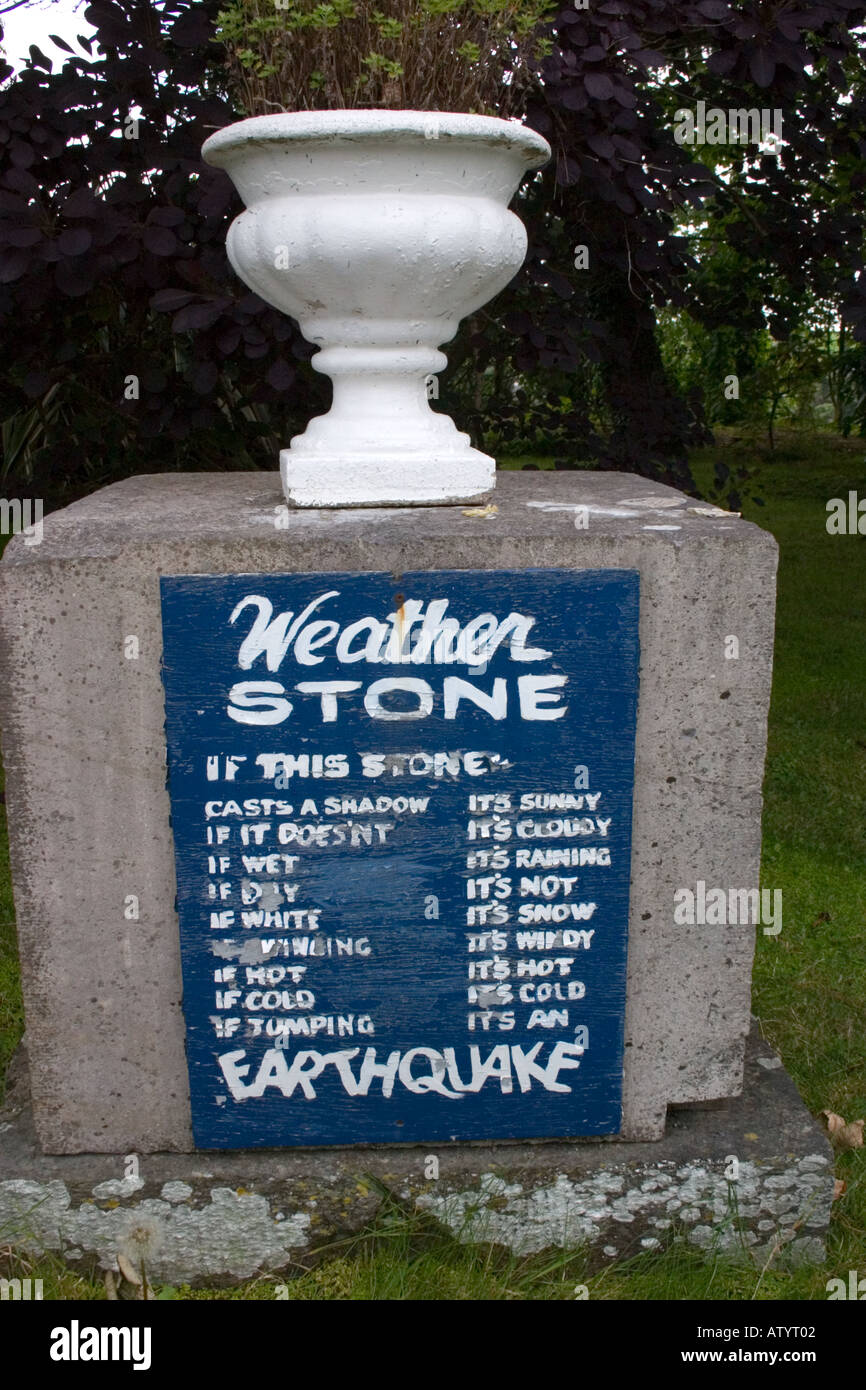 Weather stone hi-res stock photography and images - Alamy