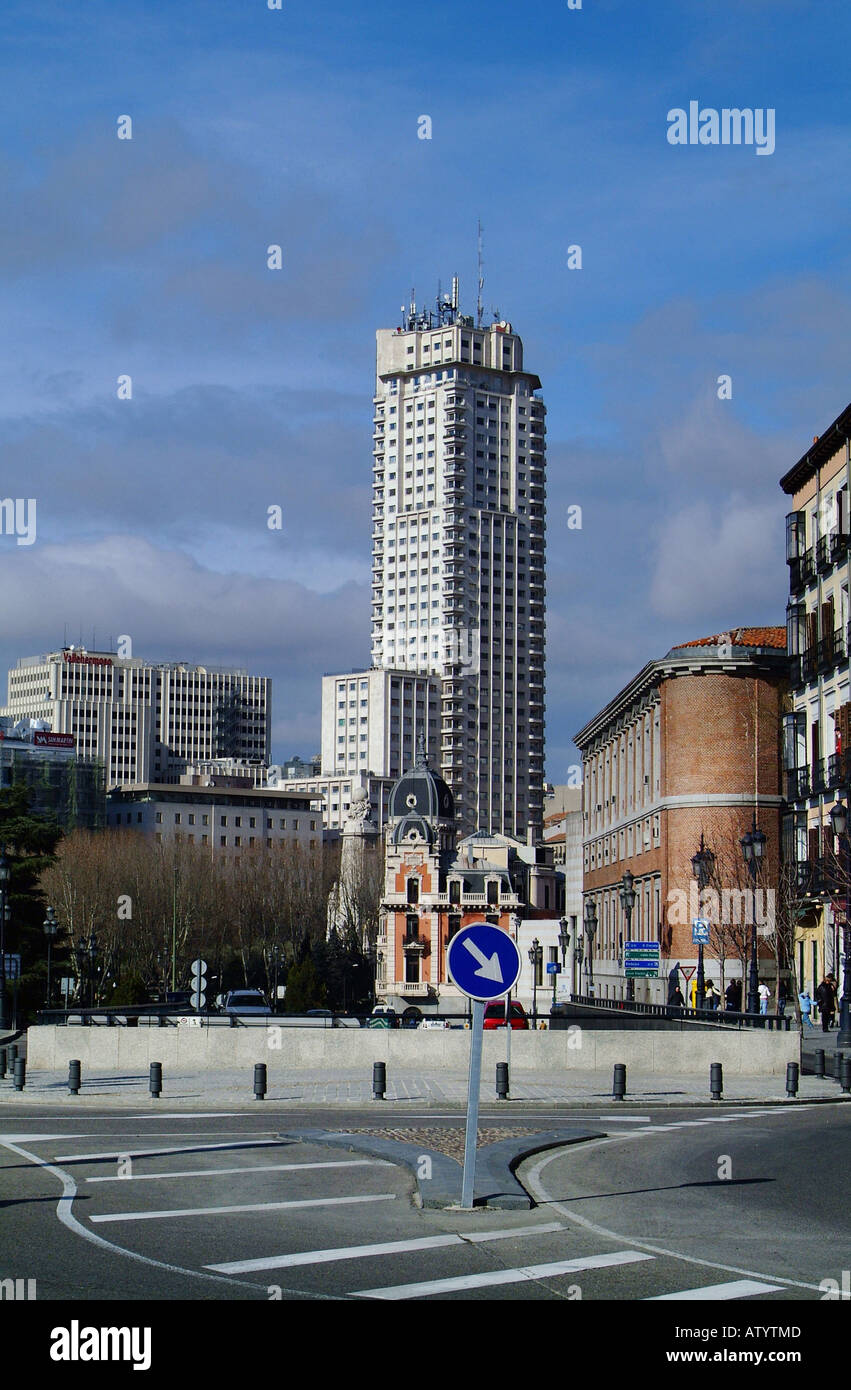 Modern building Madrid Spain Europe Stock Photo - Alamy