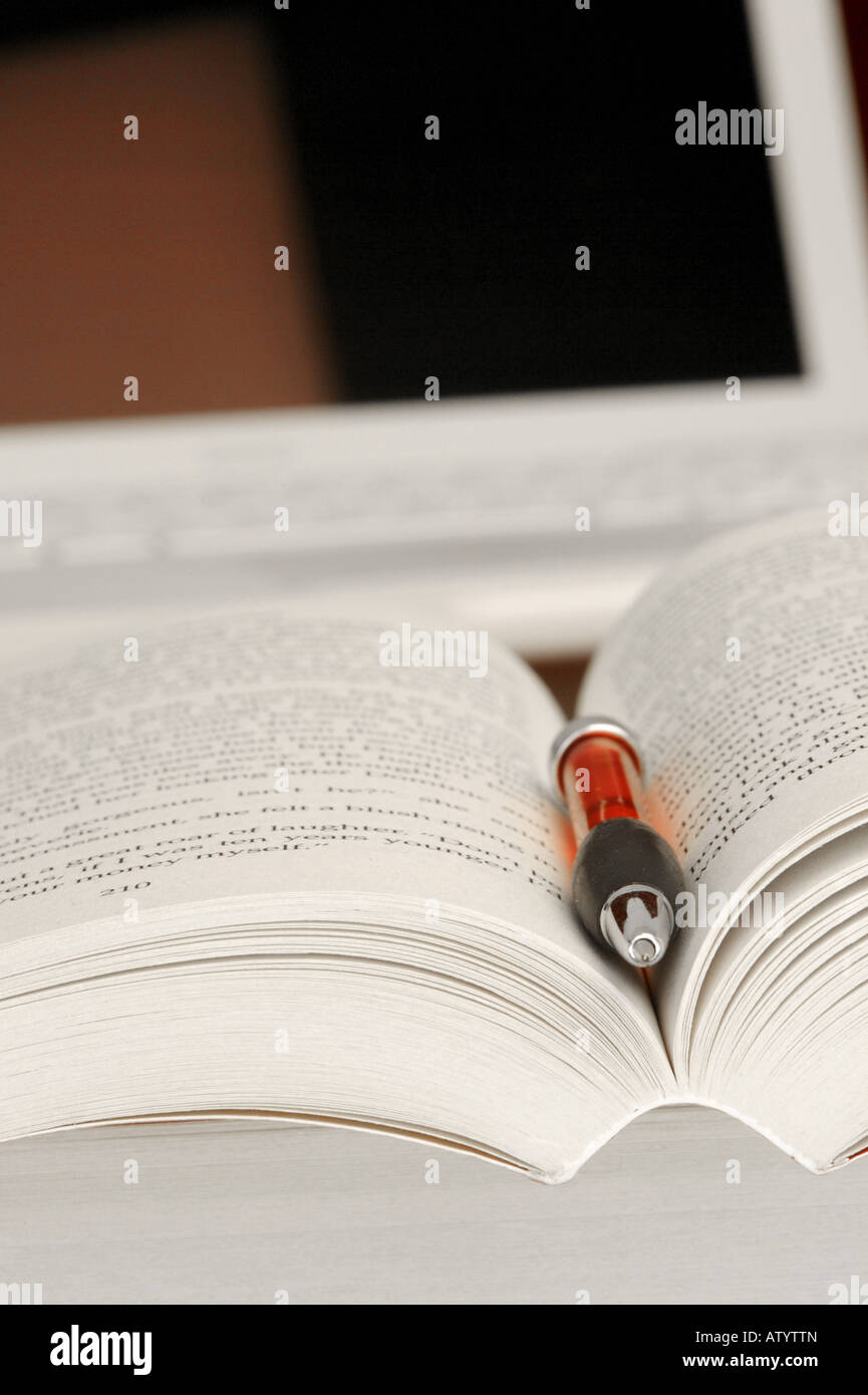 Flicking paper hi-res stock photography and images - Alamy