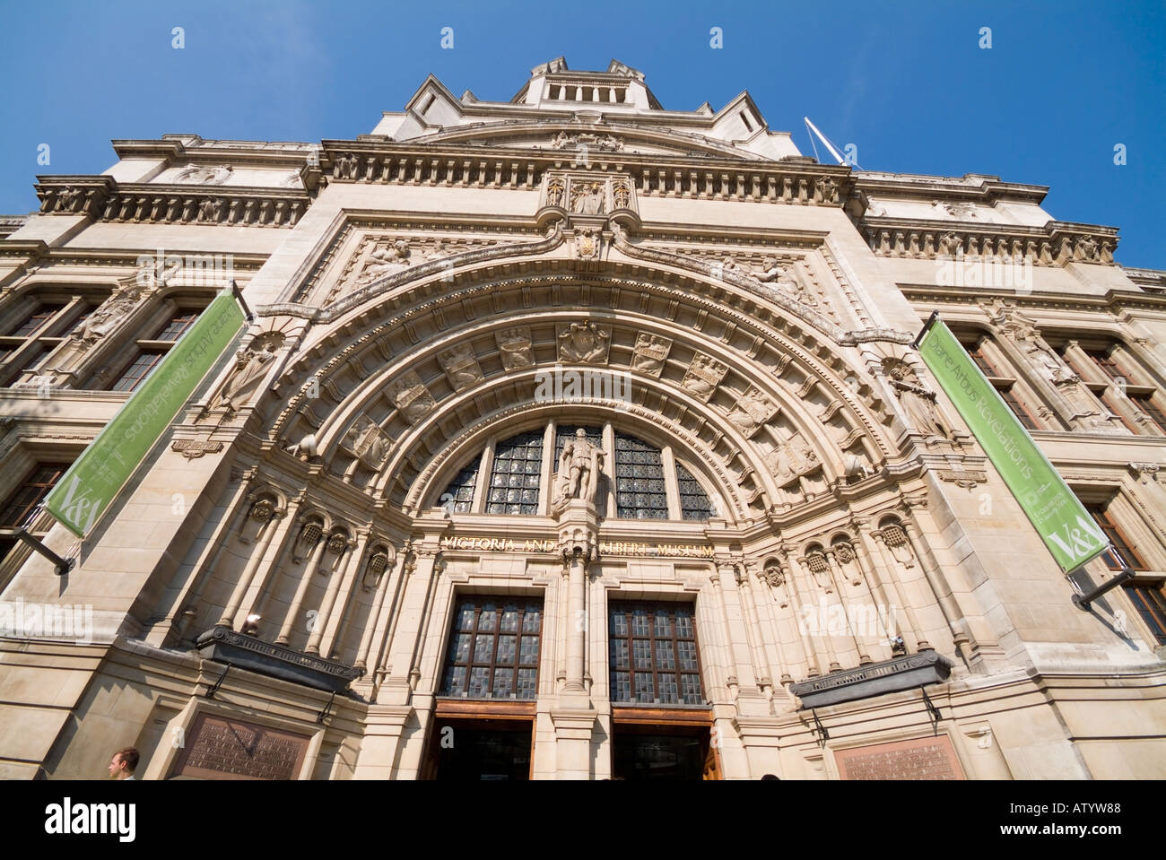 Victoria albert museum exhibitions hi-res stock photography and images ...