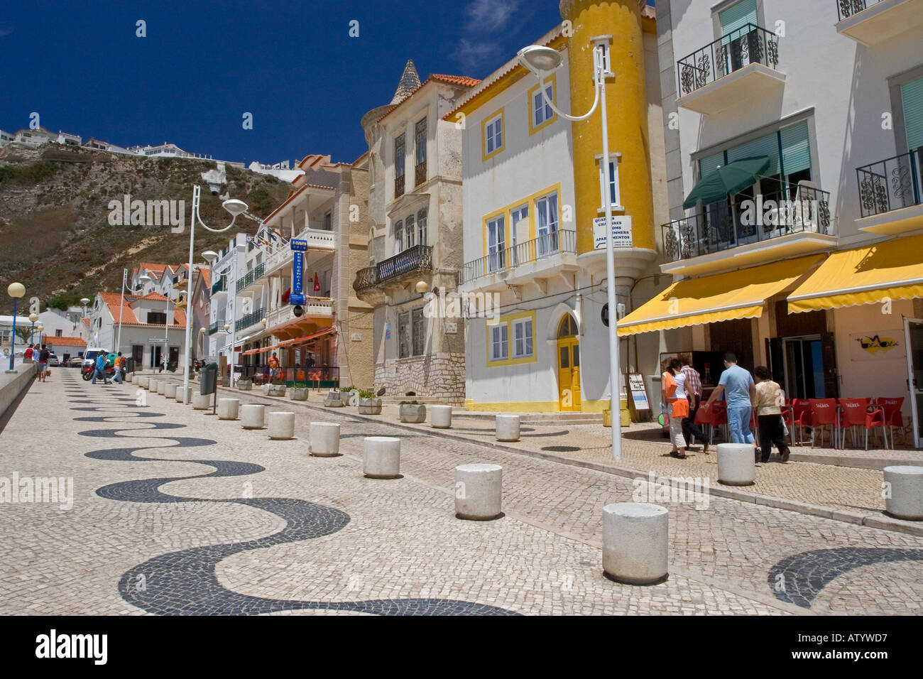 Nazare streets hi-res stock photography and images - Alamy
