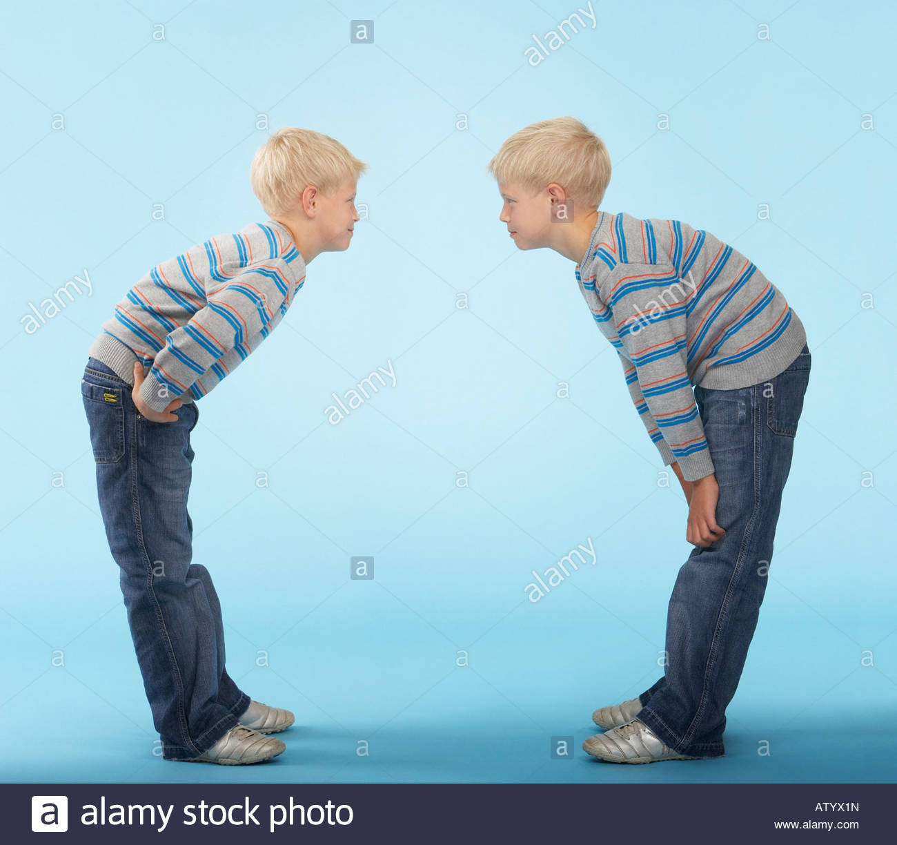 Identical Twins Stock Photos & Identical Twins Stock Images - Alamy