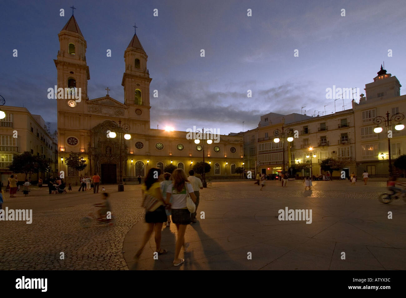 Plaza de San Antonio and Iglesia de San Antonio at night Cadiz Spain ...