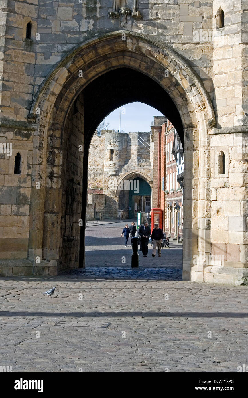 Exchequer Gate Lincoln Cathedral Stock Photo - Alamy