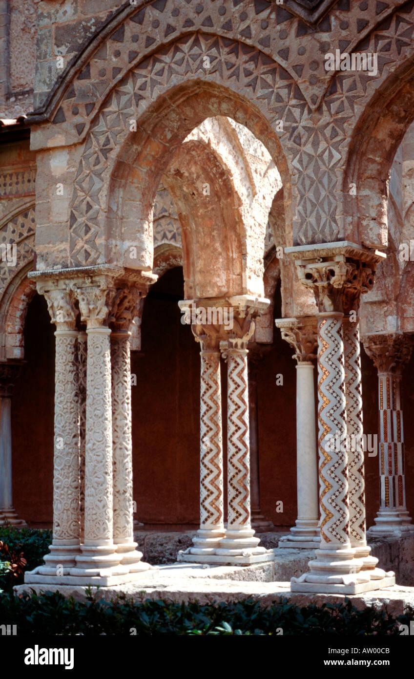Monreale Cloister fountain and Arabian marble pillars Sicily Italy ...